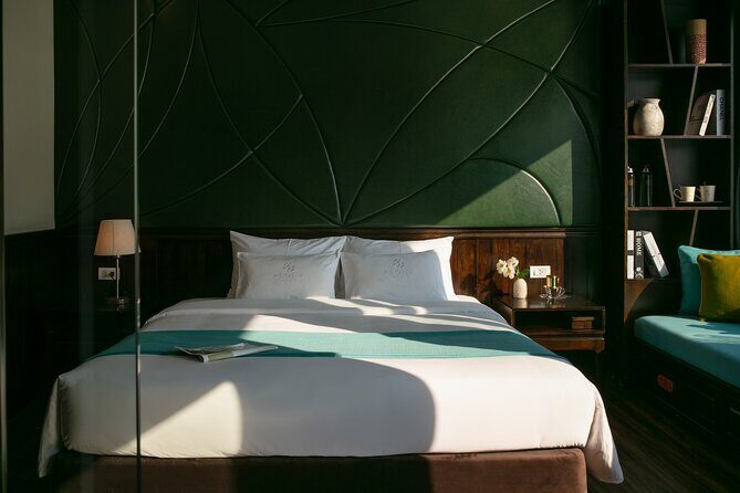 Peony Cruise 5* Halong Bay 3 days 2 nights with 2 ways transfer - FAQs