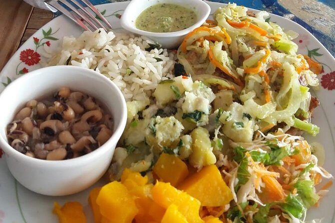 Pepper's Choice : Waterfalls, Sulphur Spa & Black Sand Beach - FAQ