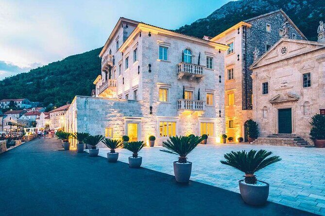Perast and Our Lady of the Rock Tour - An Introduction to the Experience