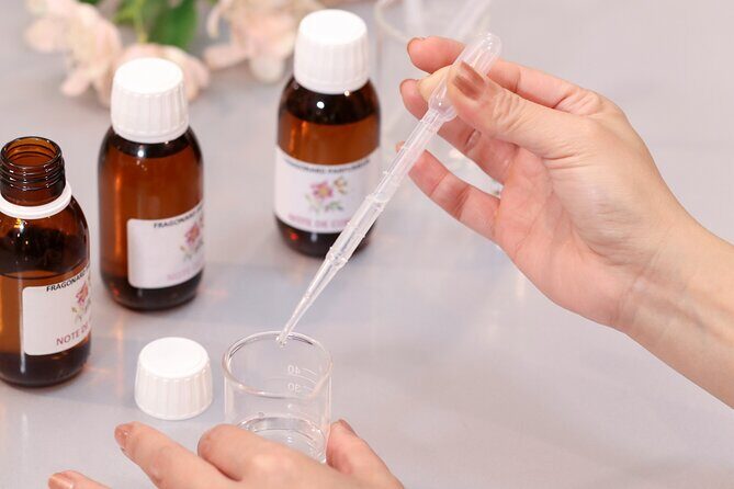 Perfume Making Class and Guided Visit of Fragonard in GRASSE - The Heart of the Experience: The Olfactory Workshop