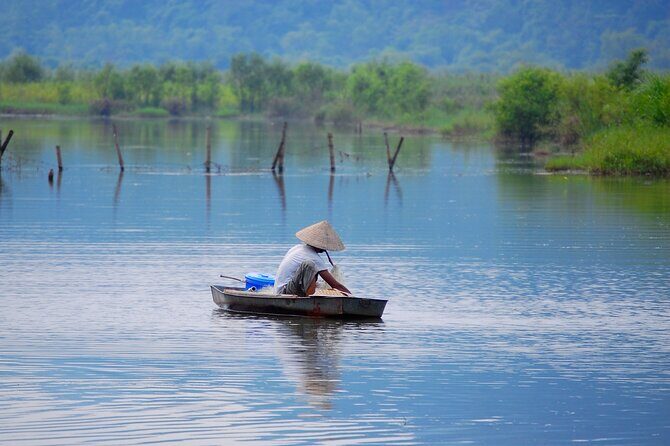 Perfume Pagoda Day Tour from Hanoi - The Boat Ride: Navigating the Yen Vi River