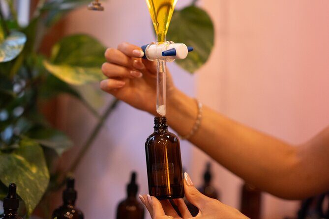 Perfume Workshop in Istanbul - Perfume Workshop in Istanbul: A Scent-Sational Short Stop