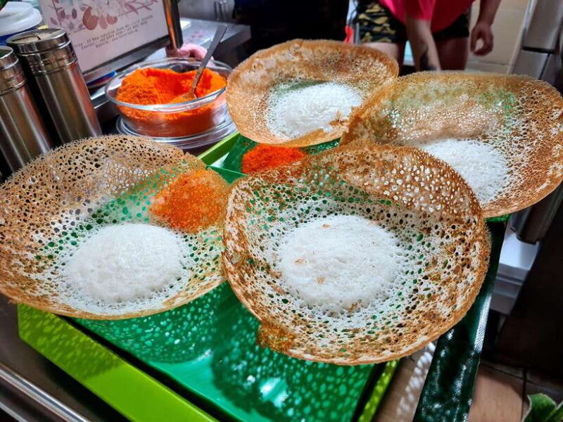 Personalised 3in1 Food Tour: 3 Cultural Trails of Singapore - An Authentic Look at the 3 Cultural Trails