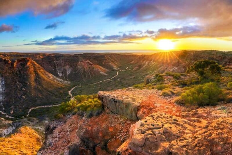 Perth: 8-Day Exmouth Tour with Ningaloo Reef Comfort Tour - Key Points