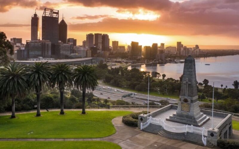 Perth & Fremantle Tour with Scenic Swan River Cruise - Who Should Consider This Tour?