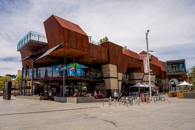 Perth Murder Mystery Quest Outdoor Detective Escape Game - Key Points