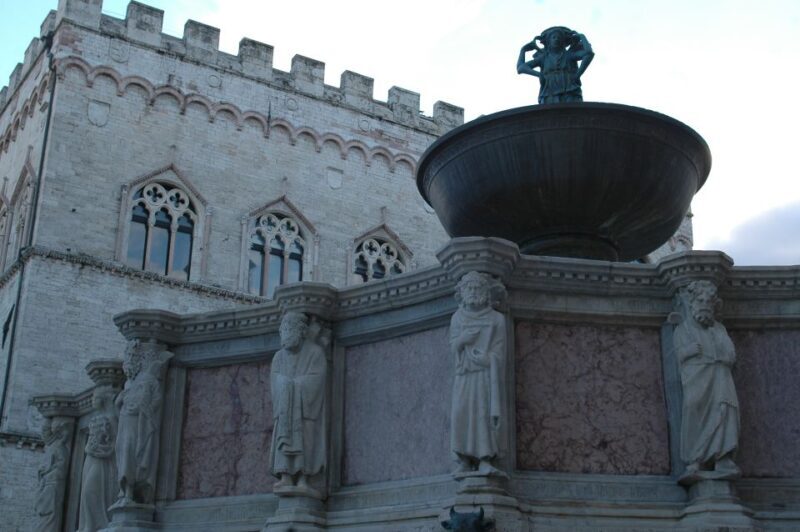 Perugia 2Hour Small Group Walking Tour - Exploring Perugia in Just 2 Hours: A Small Group Walking Tour Review