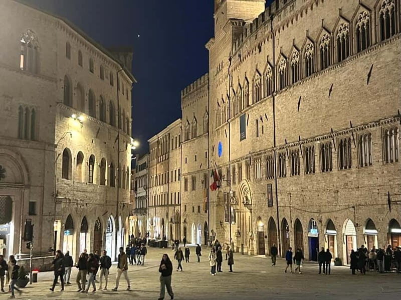 Perugia: Sunset Walking Tour with Chocolate/Gelato Tasting - Practical Tips for Participants
