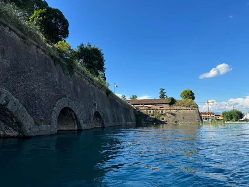 Peschiera del Garda experience in Sup: Sightseeing tour on Lake Garda - FAQ