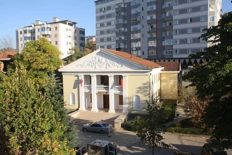 Peshkopi: Walking Tour with Traditional Food Tasting - The Stops and Their Significance