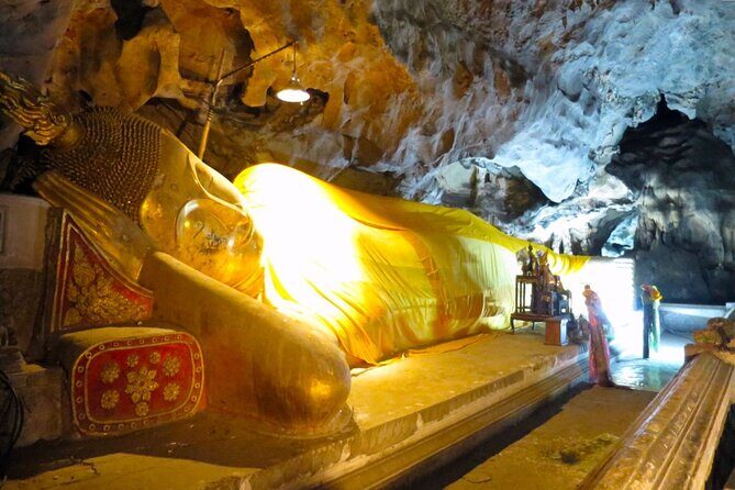 Petchaburi Highlights Khao Luang Cave, Palaces & Temples Group Tour from Hua Hin - Transportation and Timing