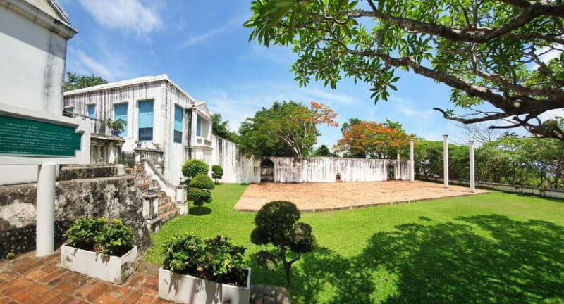 Petchaburi Temples & Royal Palace - small Join Group Tour - Logistics: What to Expect on the Day