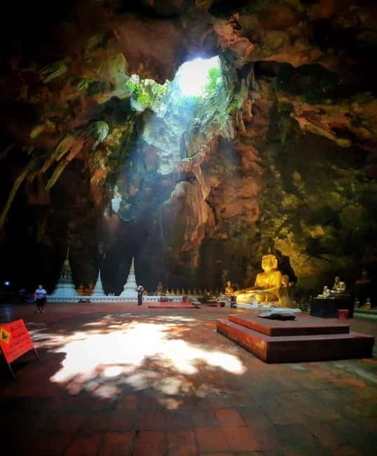 Petchaburi Temples & Royal Palace - small Join Group Tour - Authenticity & Value