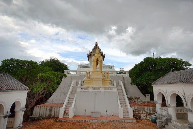 Petchaburi's Historic Palaces and Ancient Temples - Private Tour from Hua Hin - What Travelers Can Expect