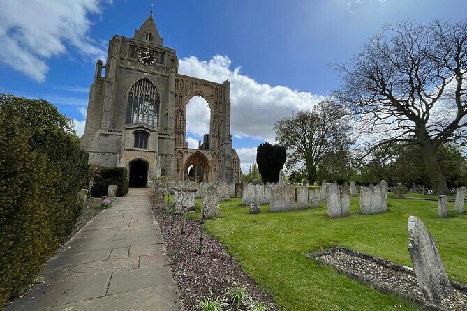 Peterborough Cathedral, Crowland Abbey and Trinity Bridge - Who Should Take This Tour?