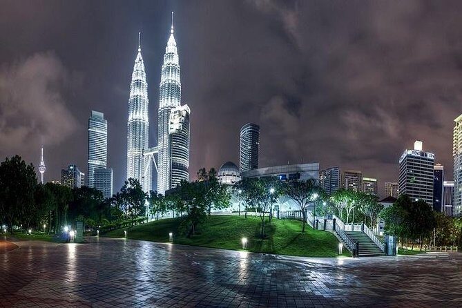 Petronas Twin Tower E-Ticket Including The Skybridge - The Experience in Detail
