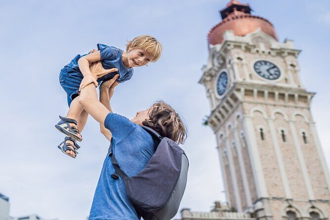 Petronas Twin Towers and Ten Wonders of Kuala Lumpur City Tour - FAQ