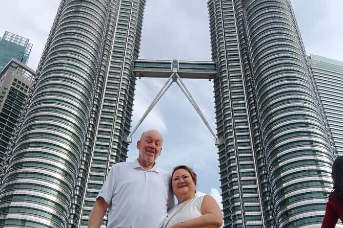 Petronas Twin Towers Special Entrance & Dining With Expert Guide - Practical Details and Logistics