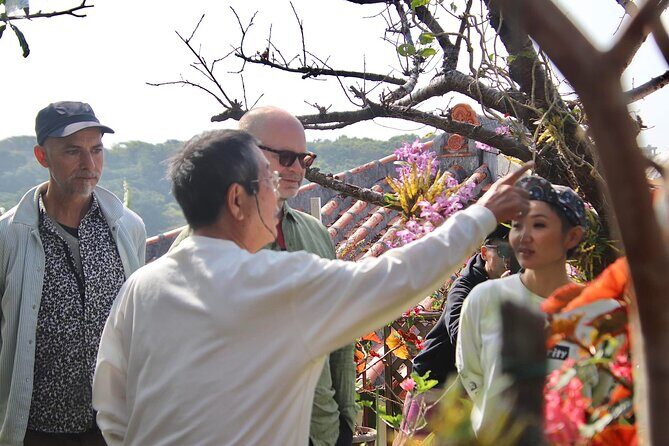 Phantom cafe tour in the Shuri by e-bike - Key Points