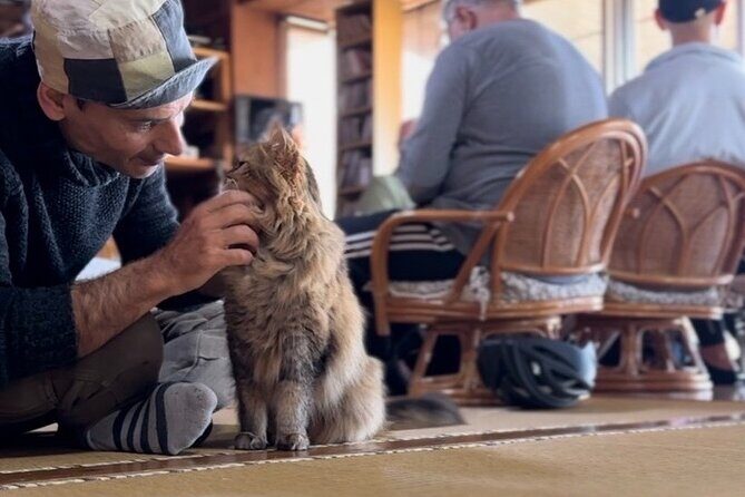 Phantom cafe tour in the Shuri by e-bike - Exploring Shuri on Two Wheels: An Overview