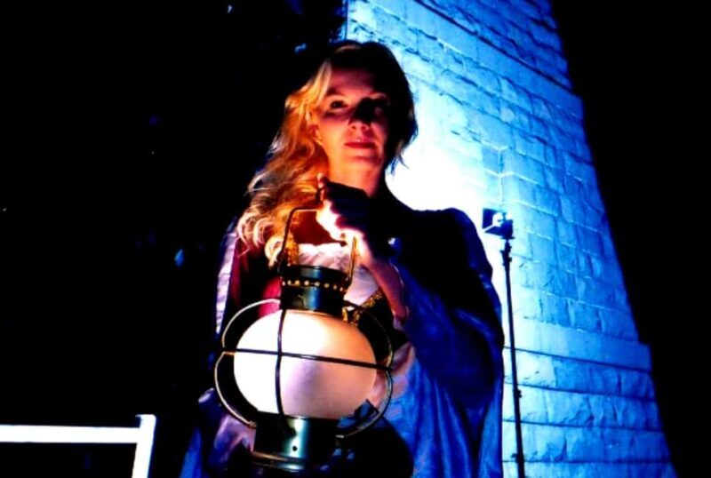Phantom Pursuit: Sydney Rocks Investigation Tour - Key Points