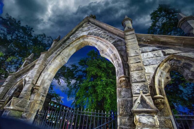 Phantom's Parade on Prospect: Cleveland Ghost Tours - A Closer Look at the Cleveland Ghost Tour Experience