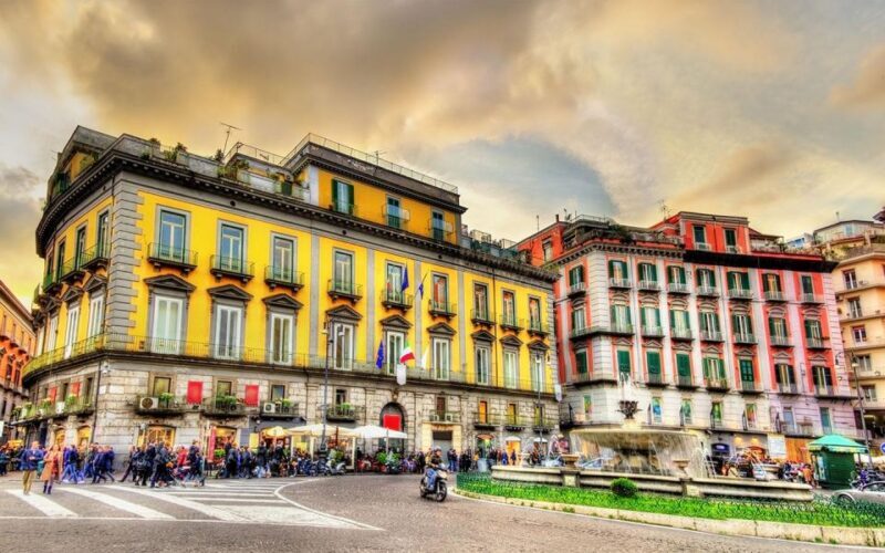 Phenomenal Naples Tour for 2hr by Car or by Van - The Practical Details