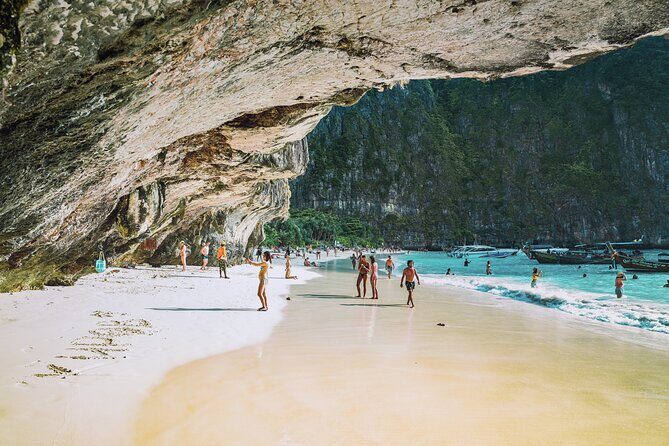 Phi Phi 1 Day tour by speed catamaran with Phuket transfers - Authentic Experiences and Positive Reviews