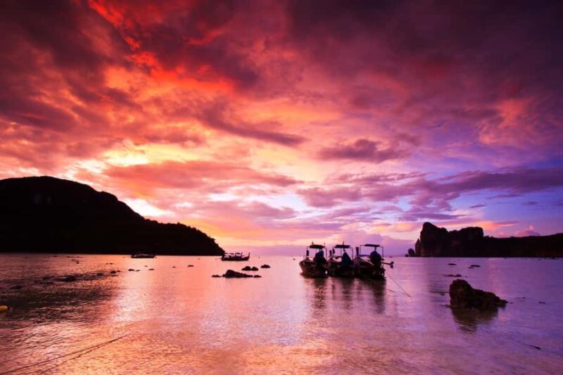 Phi Phi & 4 Islands sunset tour plus bioluminescent plankton - What You Should Know Before Booking