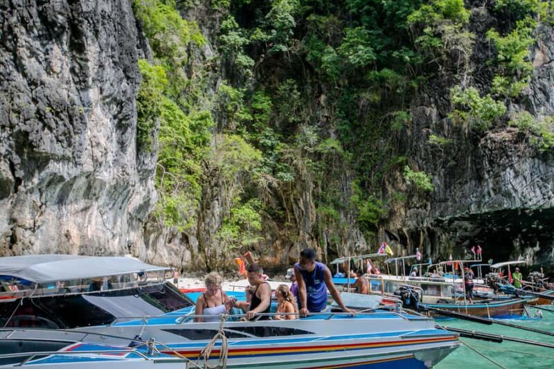 Phi Phi: 7 Islands Speed Boat to Maya Bay and Bamboo - FAQs