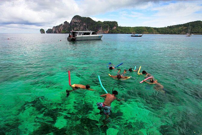 Phi Phi Early Bird Premium Tour by Speed Boat With Lunch - Practical Tips for Your Trip