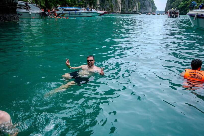 Phi Phi : Half Day By Speed Boat 4 hours Phi Phi Lay - Key Points