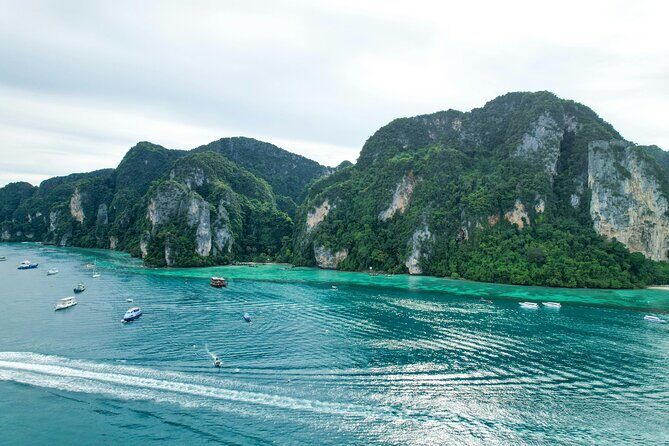 Phi Phi Island Tour from Phuket by Speedboat with Famous Maya Bay - Key Points