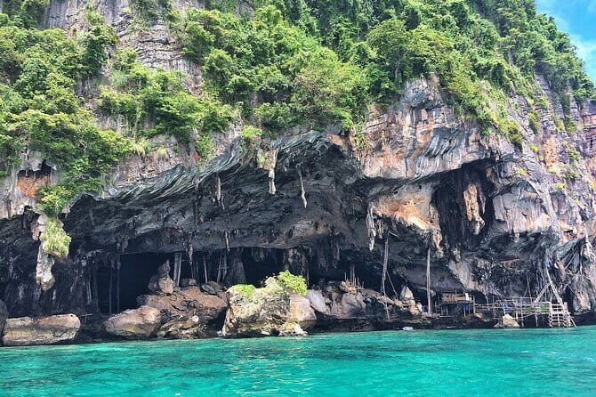 Phi Phi Islands Adventure Day Trip with Seaview Lunch - FAQ