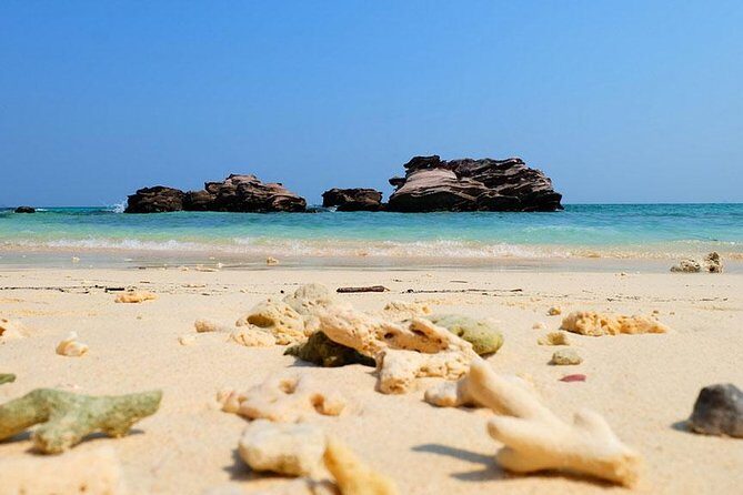 Phi Phi Islands One Day Tour by Speedboat From Phuket - The Itinerary: A Closer Look