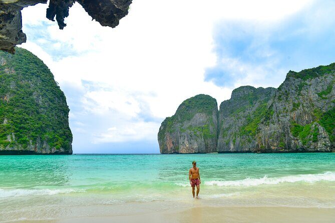 Phi Phi Islands Sunrise Snorkeling by Speedboat - Key Points