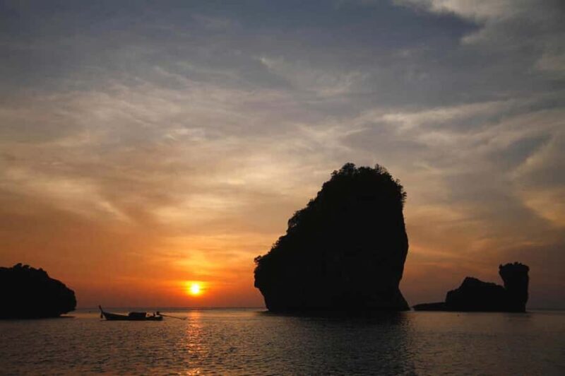 Phi Phi Islands:Private luxury Sunset Cruise with Snorkeling - The Complete Experience: A Step-by-Step Breakdown