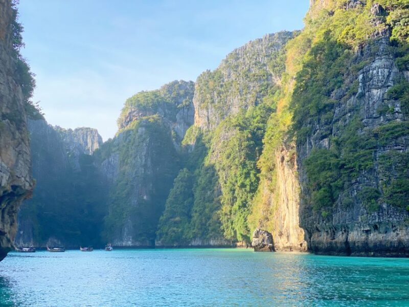 Phi Phi: Sunrise & Beat The Crowds to Maya Bay by Speedboat - FAQ