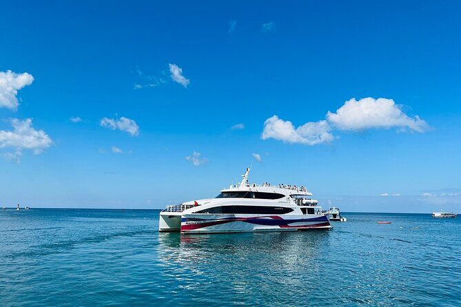 Phi Phi to Koh Samui Transfer through Ferry Bus and Catamaran - Key Points