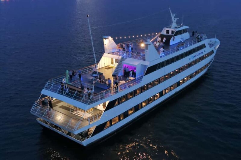 Philadelphia: Buffet Brunch, Lunch, or Dinner Cruise - Who Will Love This Cruise?