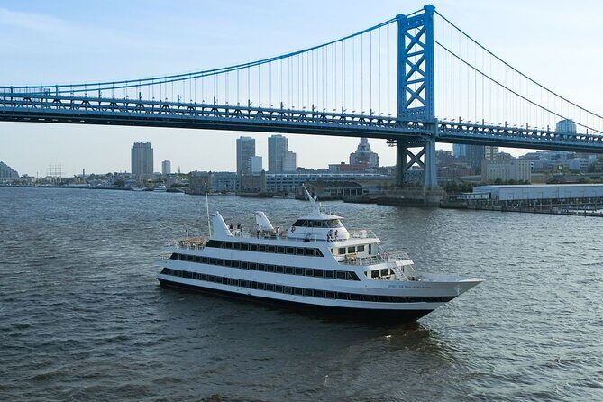 Philadelphia Father's Day Buffet Dinner Cruise - The Day of the Cruise: What You Can Expect