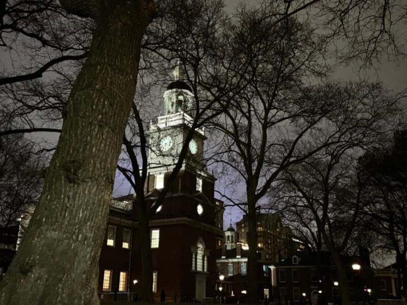 Philadelphia: Ghosts of Old City Walking Tour - Key Points