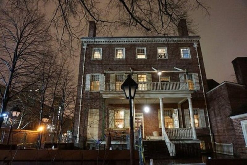 Philadelphia: Grim, Dark, and Twisted History Tour - Practical Details and Tips