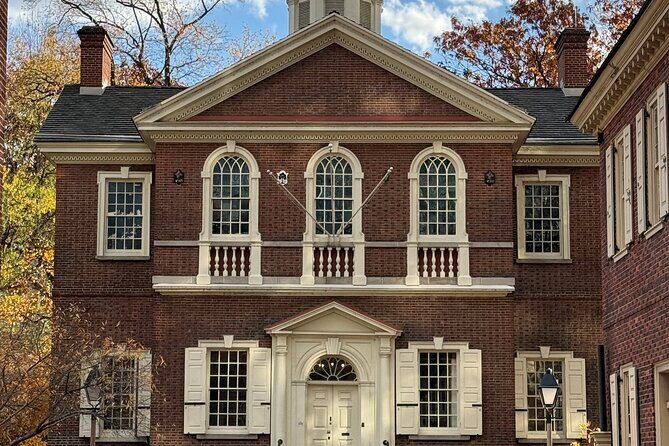 Philadelphia Haunted Tour: A Self Guided Liberty Ghost Walk - A Deep Dive into the Ghostly Philadelphia Experience