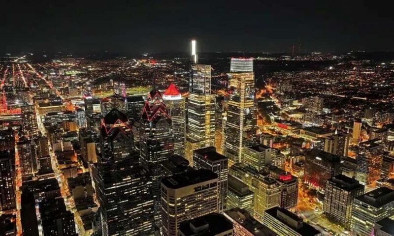 Philadelphia: Helicopter Rides Over City & River - The Sum Up