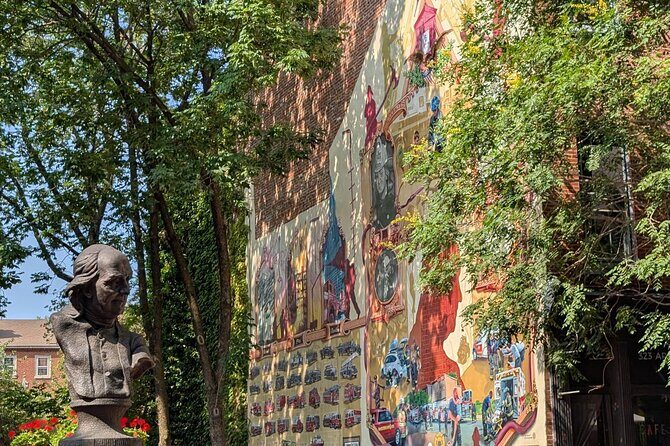 Philadelphia Highlights History Food and Pop Culture - Who Should Book This Tour?