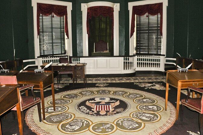 Philadelphia Historic Self Guided Walking Tour and Scavenger Hunt - An In-depth Look at the Tour Experience