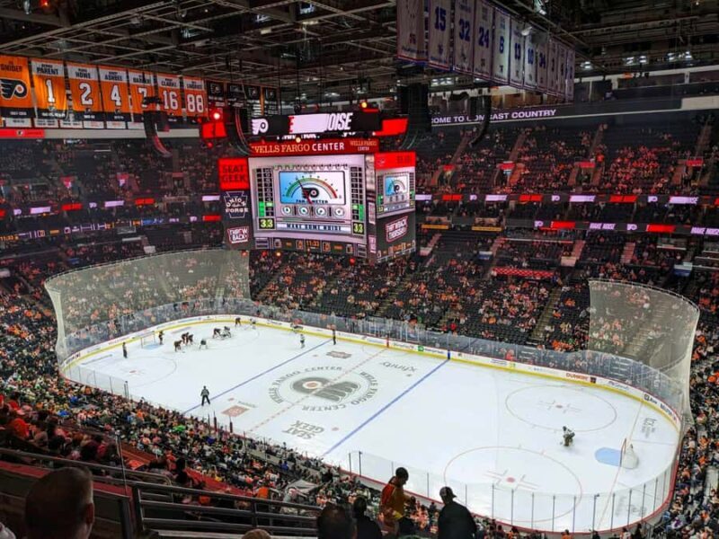 Philadelphia: Philadelphia Flyers Ice Hockey Game Ticket - The Experience at Wells Fargo Center: What You Can Expect