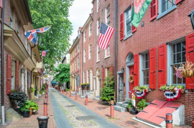 Philadelphia: Private Family Friendly Walking Tour - Authentic Stories and Real Experiences