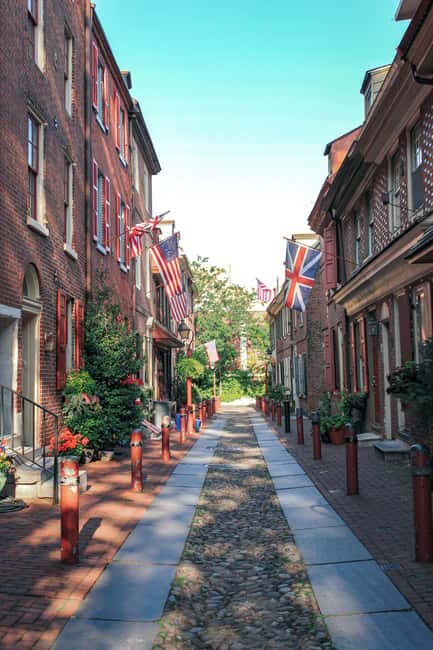 Philadelphia: Walking Tour of Colonial Nonsense - A Closer Look at the Tour Experience
